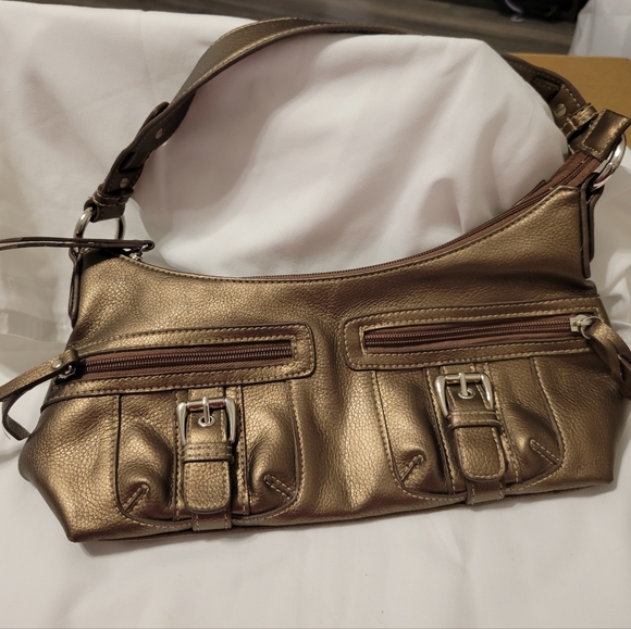 a.n.a | Bags | Ana Bronze Metallic Baguette Bag | Poshmark